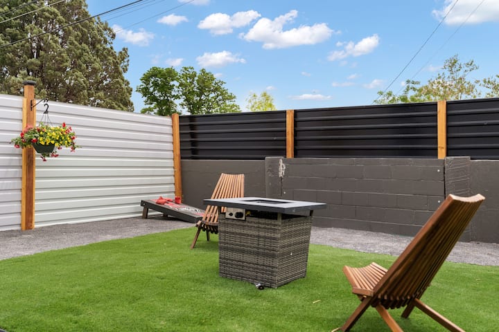 Nob Hill 1 Bedroom Guest House! - Albuquerque, NM