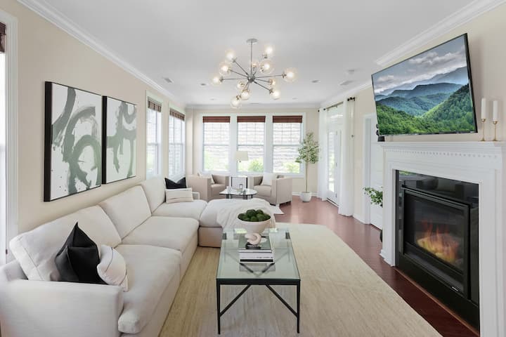 Healing Haven 20 Mins To Duke & Unc | Pool, Gym - Cary, NC