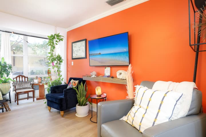 Charming 2/1  Condo  On A Lake In Winter Park - 溫特帕克