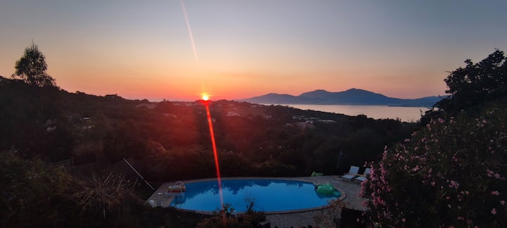 F4  à Porticcio Avec Piscine Et Vue Sur Mer - Ajaccio