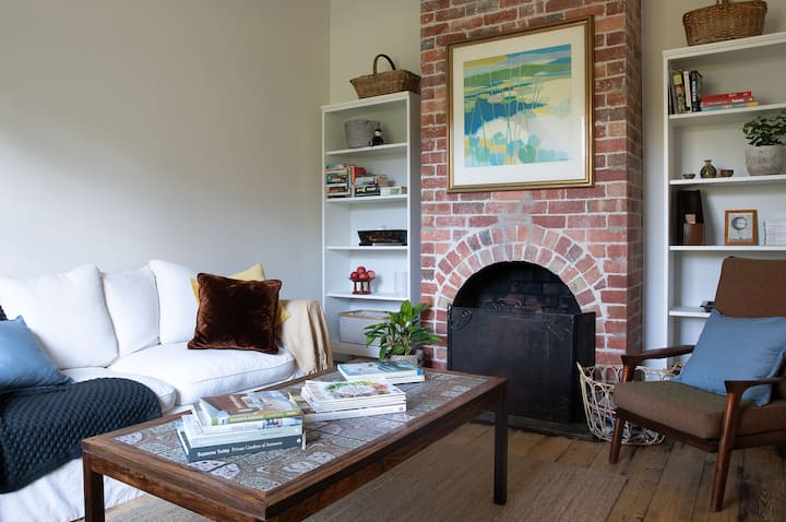 Delightful Foster Town Home Close To Everything - Foster