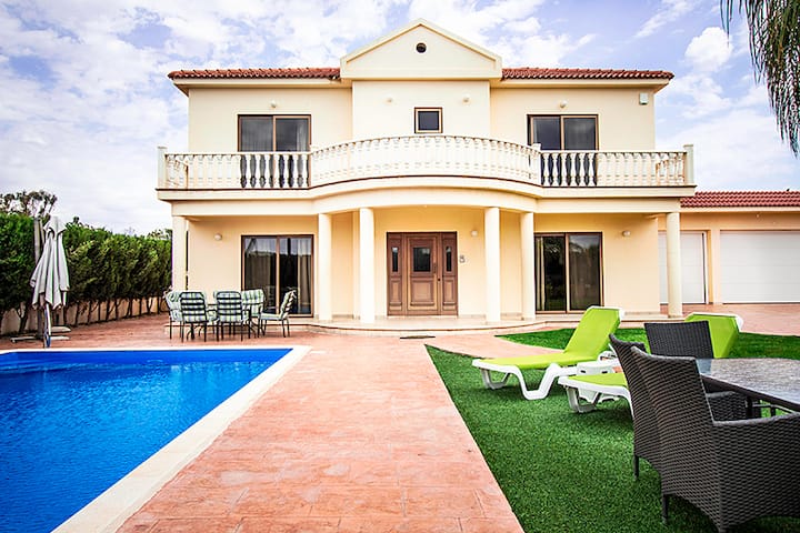 Ayia Napa Villa Eva - Villas for Rent in Ayia Napa, Ammochostos, Cyprus - Airbnb