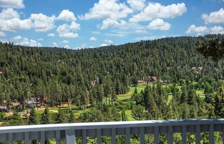 Views & Cues | 6 Bedroom, Game Room, Movie Room - Crestline, CA
