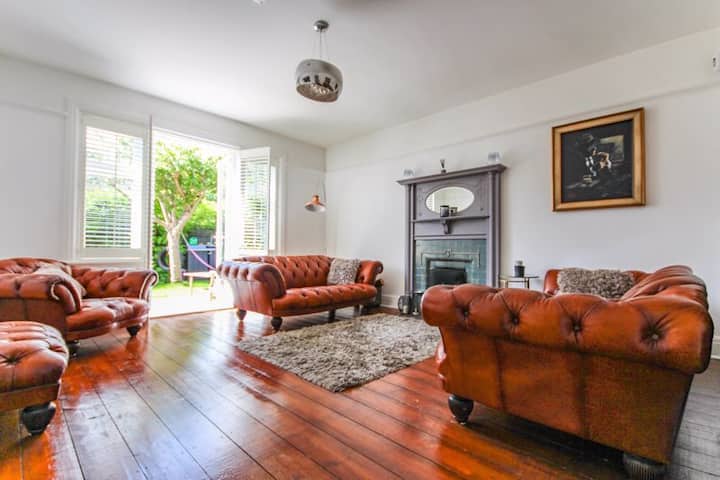 Lovely Cosy Warm Bedroom For Up To A Family Of 4. - Wimborne Minster