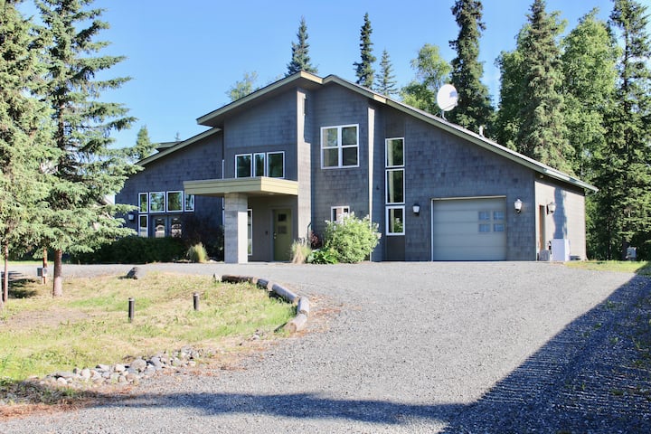 Kenai River Estate With Private River Dock - Soldotna, AK