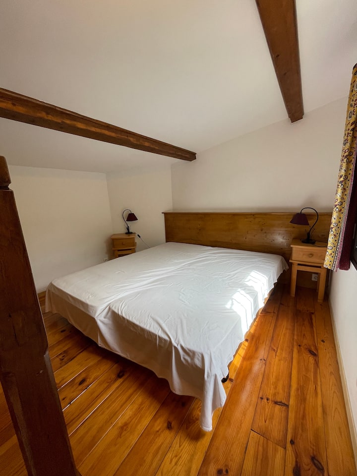 Havre De Paix Entre Parfum Et Festival Du Film ! - IBIS Cannes Mouans Sartoux parking gratuit