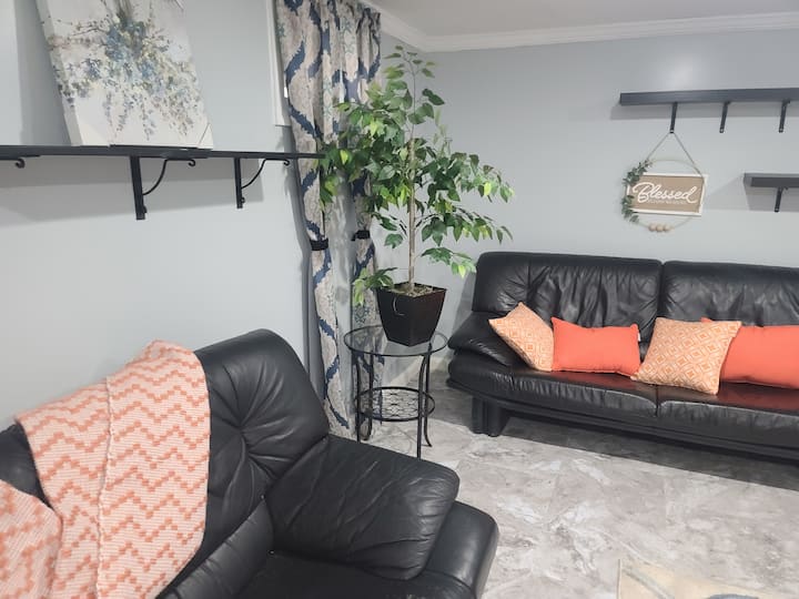 Private Beautiful Unit - Garden City, NY