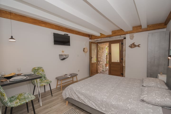 Studio Apartman Decor - Vis