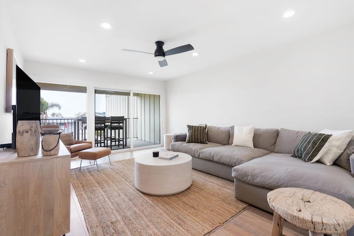 Surfs Up Stunner Solana Beach & Del Mar - Walkable - Encinitas, CA