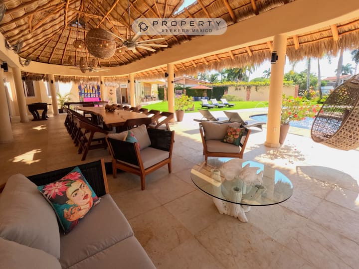 Villa With Full Staff, 7 Rooms, Pool And Gym - Nayarit