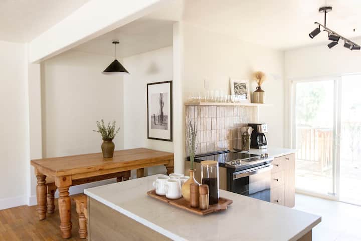 Encanto House-bright Sanctuary Close To Everything - Albuquerque, NM