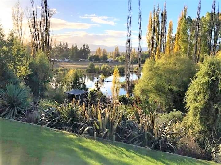 Lagoon Studio Sanctuary - Wanaka