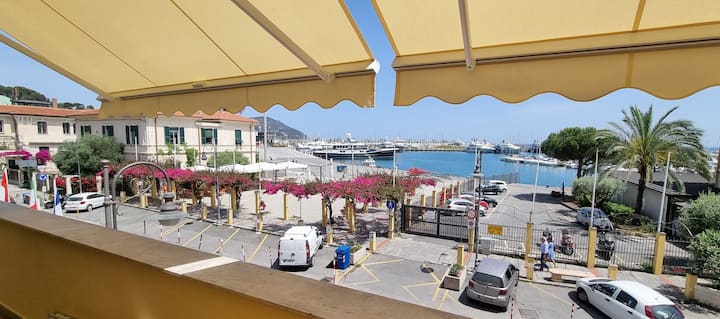 Sul Mare E Con Splendida Terrazza Attrezzata - Imperia