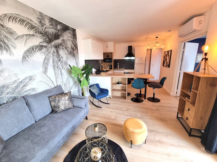 Superbe Appartement Avec Parking Gratuit Et Clim - Nîmes