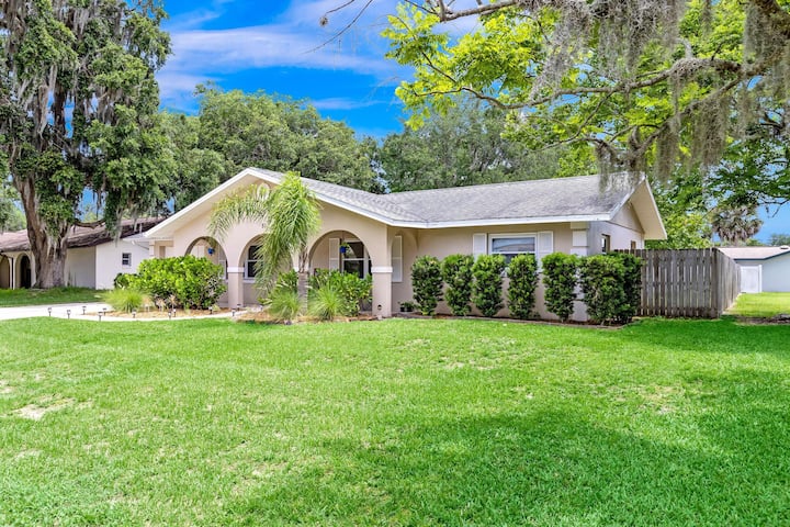 Comfortable Palm Coast Family Home Near Everything - Palm Coast