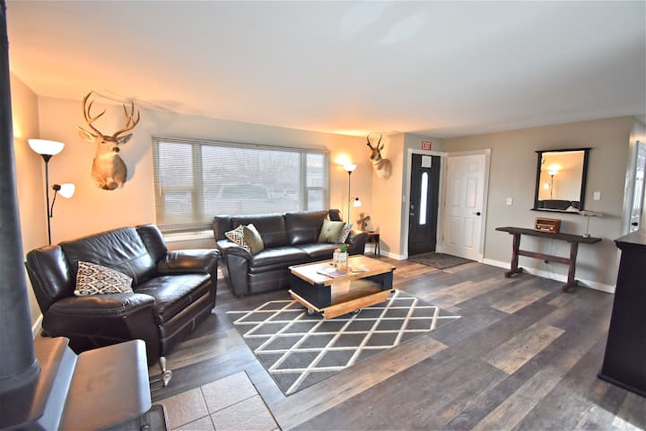 Flaming Gorge Home- Family, Fishing, Boating, Fun! - Manila, UT