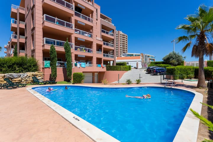 Behappy Seaside 5min Walk -> Beach & Big Balcony - Portimão