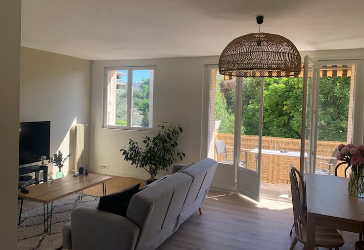 Magnifique Appartement,parking, Proche Métro Cuire - Caluire-et-Cuire
