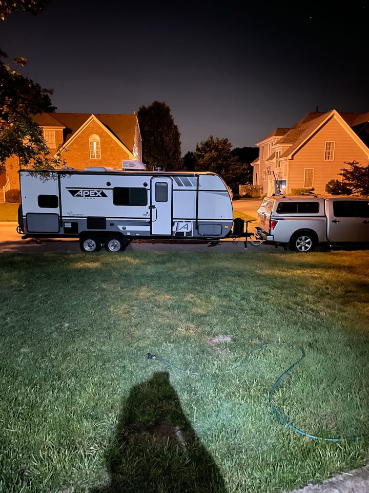 Delightful Camper /Rv In A Quiet Neighbourhood - Chesapeake, VA