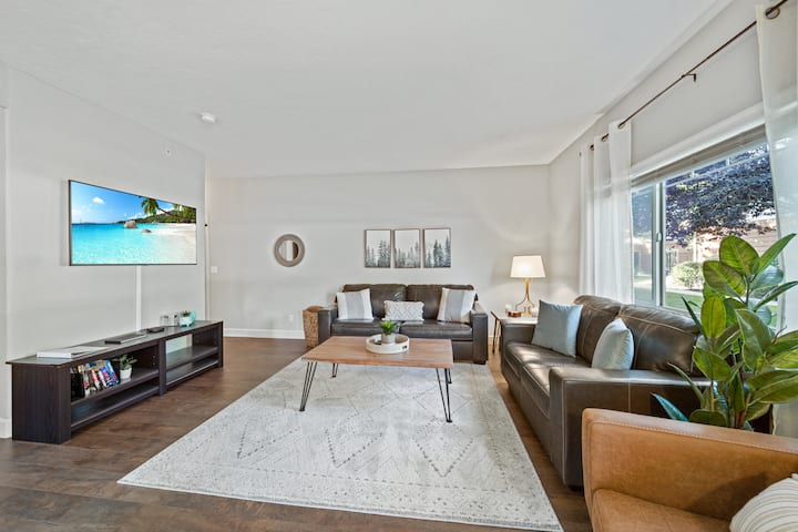 Stylish Cda Condo – Pet Friendly + Near Everything - Coeur d'Alene, ID