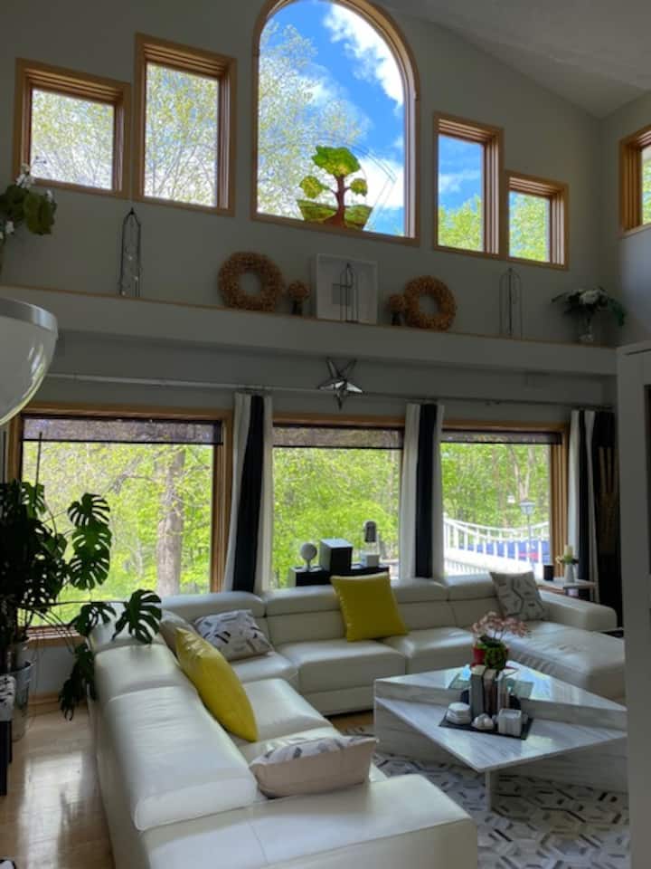 Chateau Grand Mere (Paris Suite) - Taylors Falls, MN