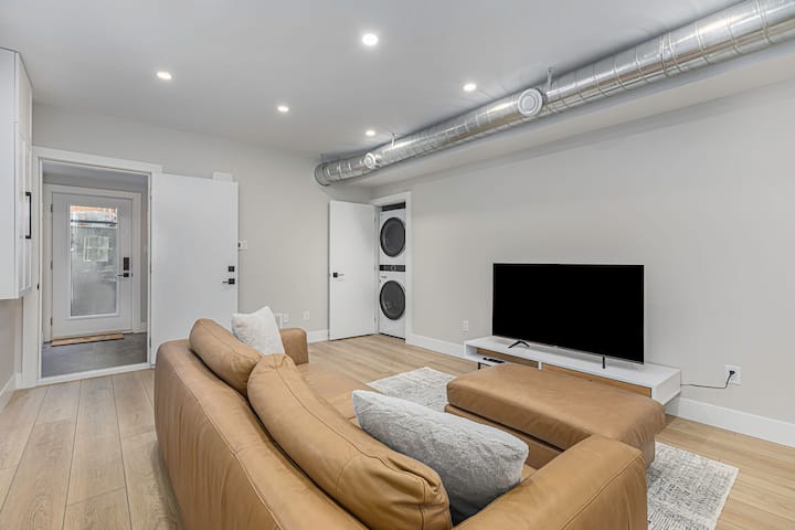 Modern 1 Bed Apt In Hintonburg - Ottawa