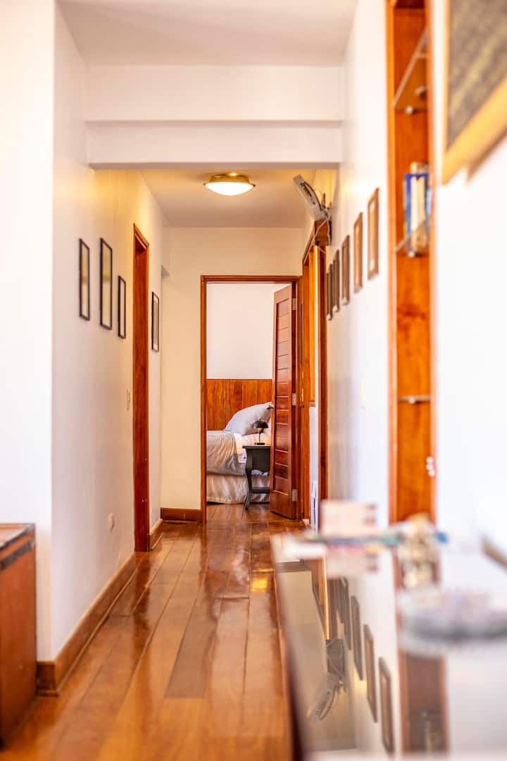 Big Apt Just 01 Block From Main Square - Cusco