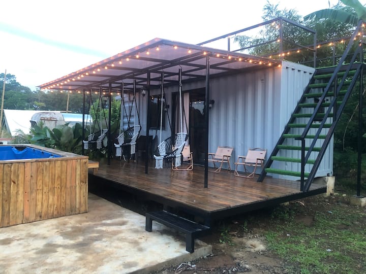 Caliraya Lake House -A Delightful 1 Br Tiny House - Cavinti