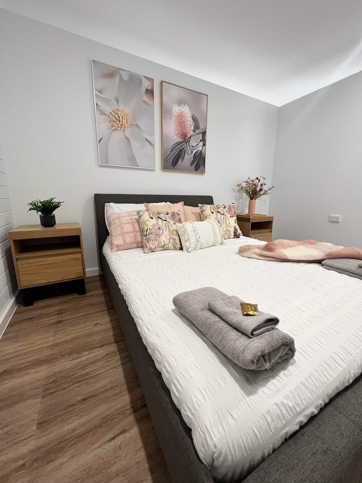 Stylish & Modern 1 Bedroom Unit Central To Town. - Alice Springs