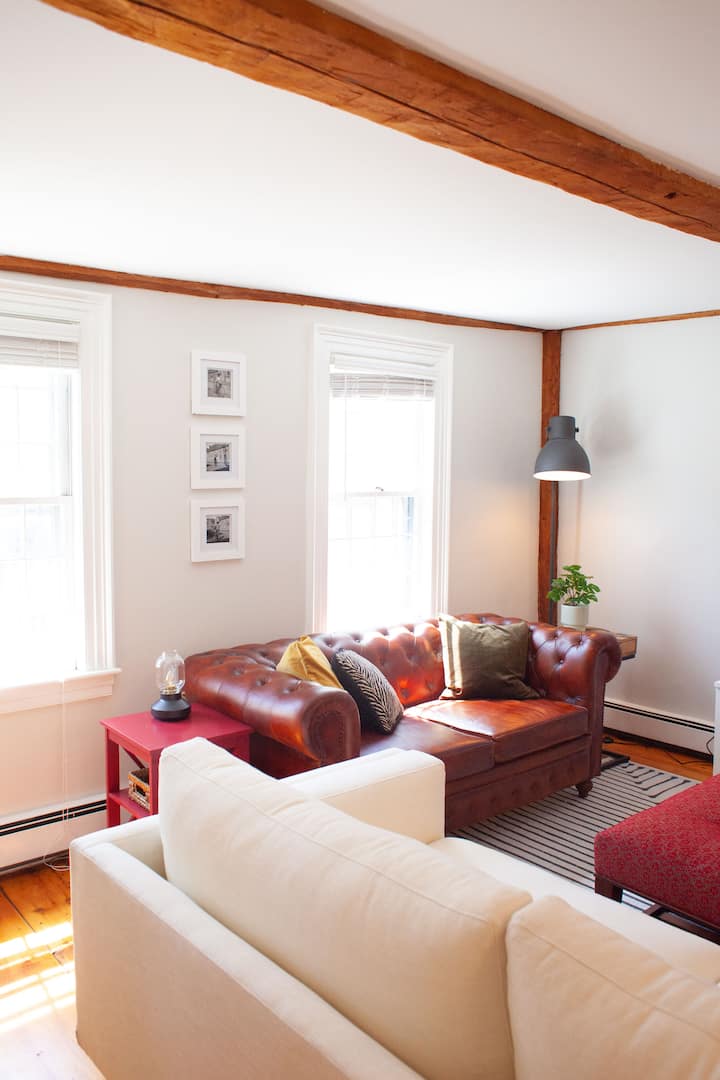 Iconic Historic Downtown Home With Patio & Parking - Salem, MA