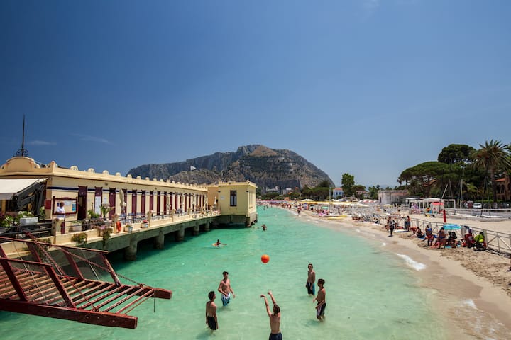 Intero Alloggio, Appartamento, Partanna Mondello - Palermo