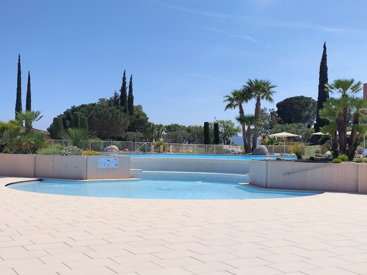 Villa Dans Beau Domaine Privé - Roquebrune-sur-Argens