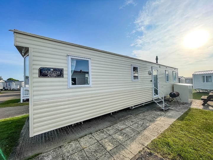 Superb 8 Berth Caravan At Caister Beach In Norfolk Ref 30073f - Great Yarmouth