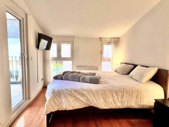 Bella Casa En Madrid - Madrid