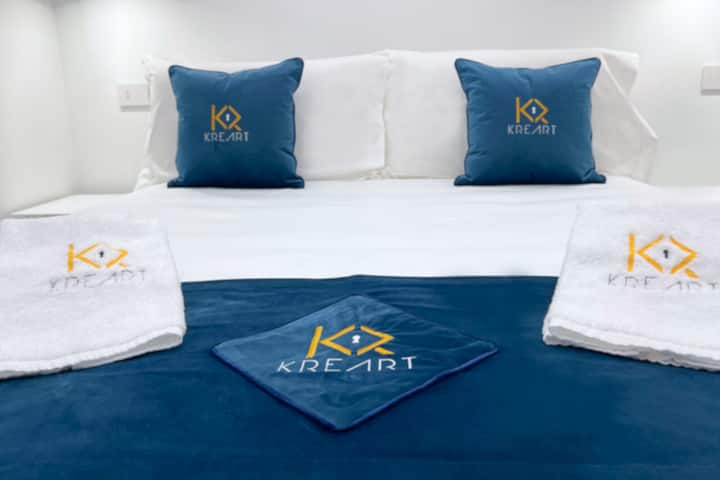 Ampia Camera Deluxe - Kreart B&b - Crotone