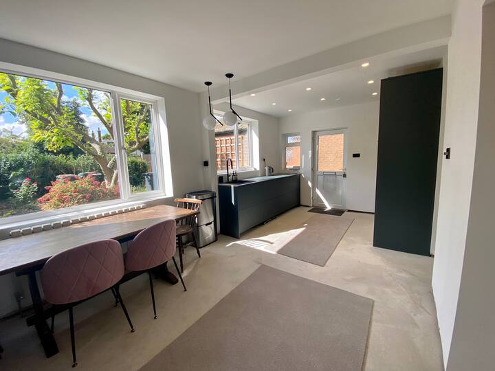Luxury Renovated 3 Bedroom Home In Nuthall - Nottingham