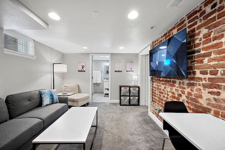 2 Bed 🛏 City Park Patio 🍖 Bbq Walkable Wfh 💻⇡⇣Desk - Denver