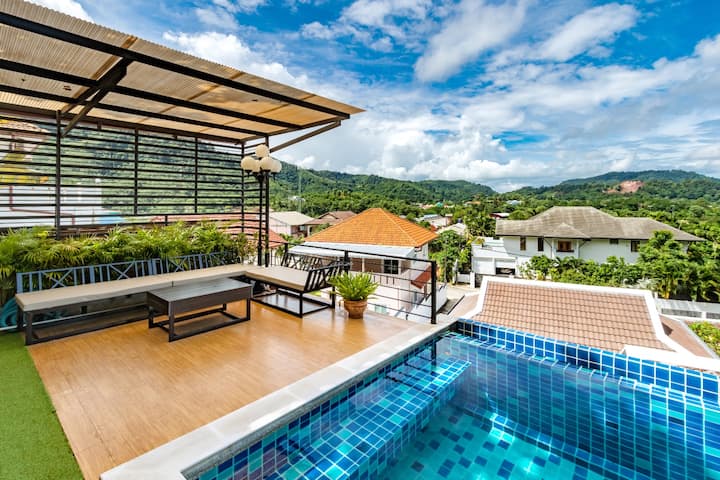+4 Bedroom + 10 People + Groups + Kathu Location + - Phuket