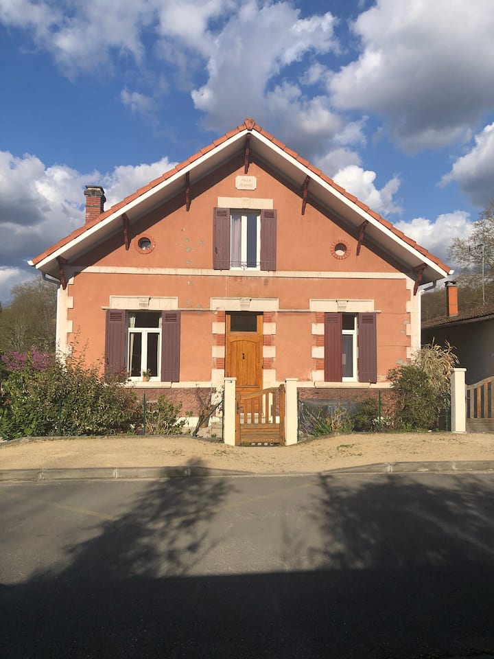 Maison Chaleureuse Bassin D’arcachon  Avec Jardin - Biganos
