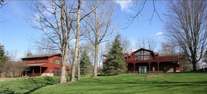 Family Fun! Tons Of Room Inside And Out! - Findley Lake, NY