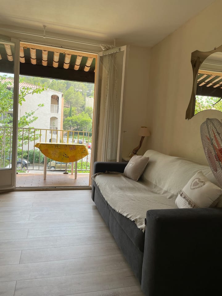 à 2 Pas De La Plage, Saint Cyr-sur-mer La Madrague - Saint-Cyr-sur-Mer