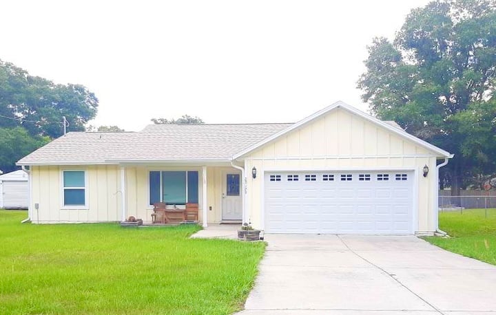 Cozy Home Very Close To Rainbow River - Rainbow Springs, FL