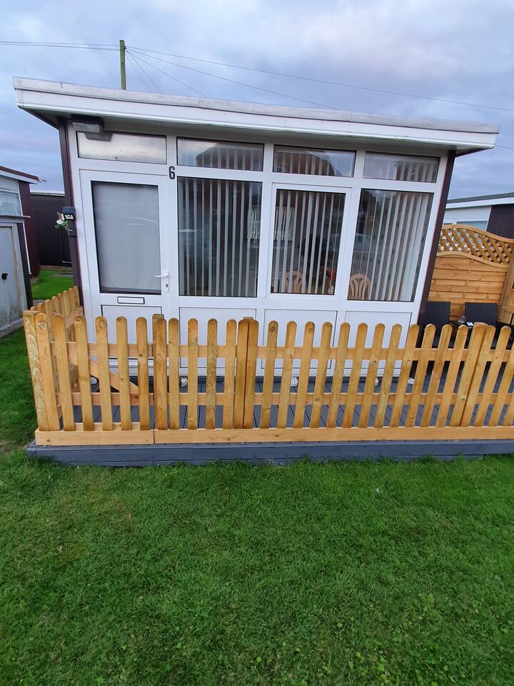 Lovely 2 Bedroom Chalet In Chapel St Leonards - Mablethorpe