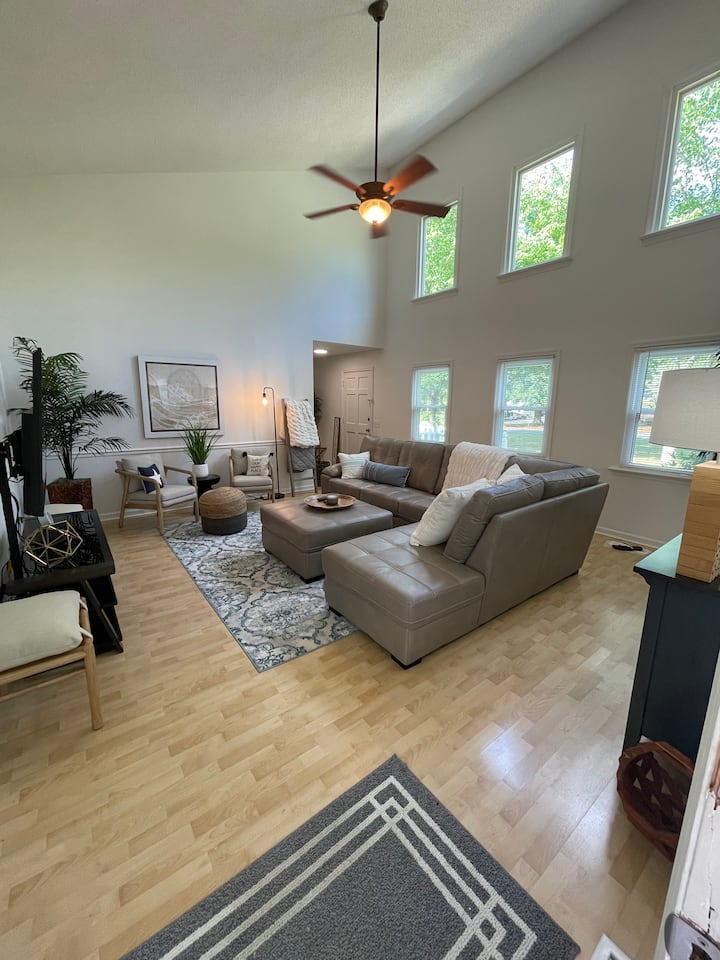 Remodeled Home*fabulous Outdoor Living - Dalton, GA