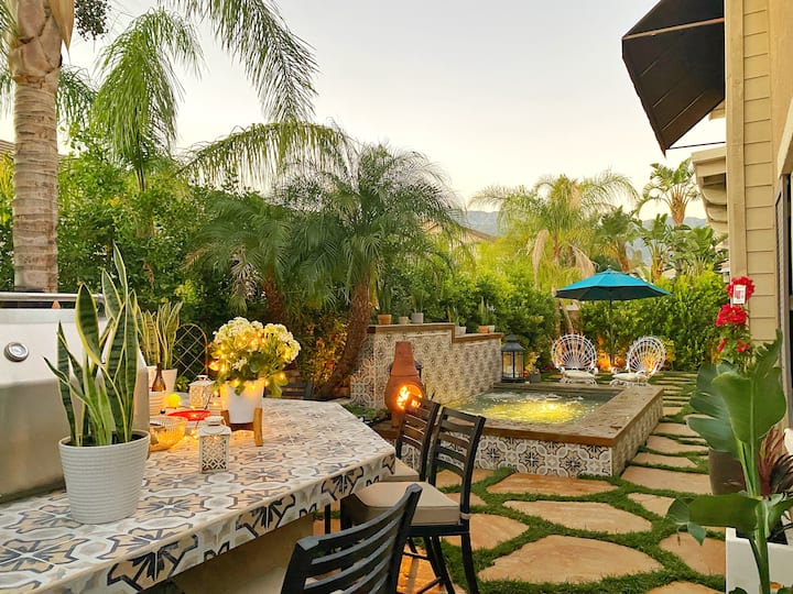 Stylish 4 Bed 3 Bath With Hot Tub & Home Office - Rancho Cucamonga, CA
