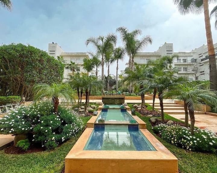 Magnifique Appartement Dans Résidence Avec Jardin - Casablanca