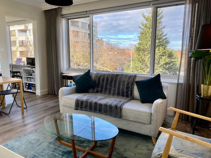Cosy + Stylish 1bd South Yarra Retreat W/ Parking - St Kilda
