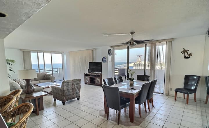 Another Day At The Beach - Oceanfront, Open Pool - Daytona Beach, FL