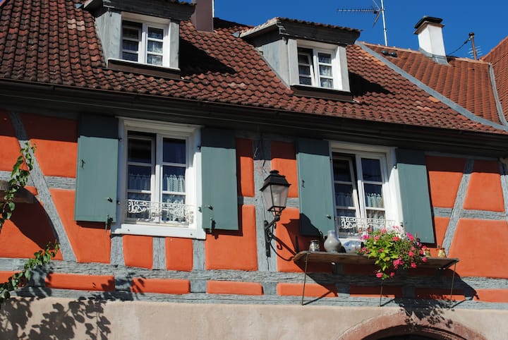 Un Vrai Bijou Dans La Pure Tradition Alsacienne... - Riquewihr