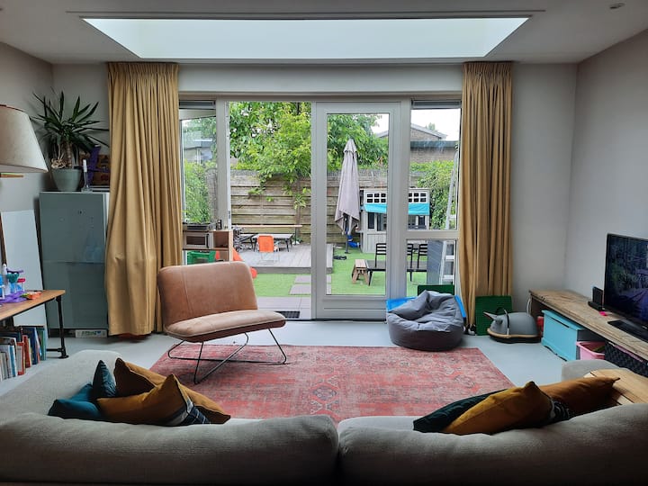 Familyhouse Near Amsterdam With Free Parking Space - Hilversum